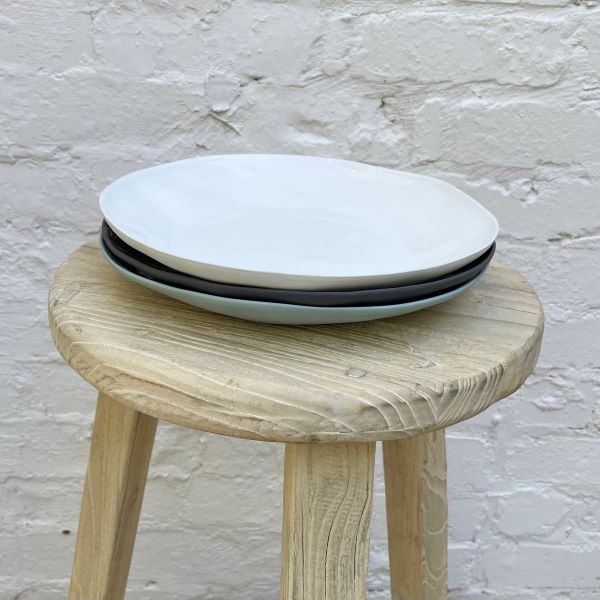 Flax Plate d26cm - Grey – Flax Ceramics